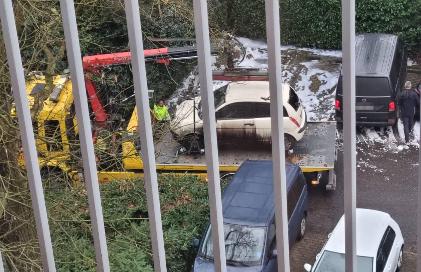 Auto in brand gestoken in Edegem: parket opent onderzoek | GVA