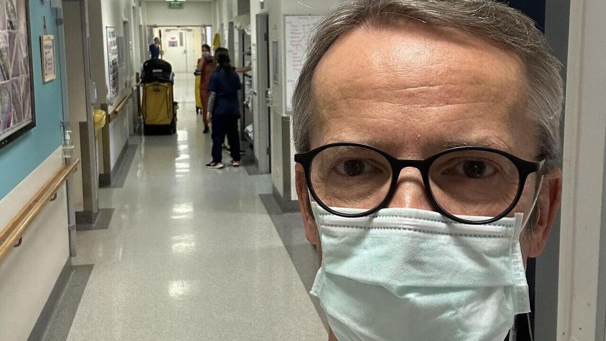 KU Leuven-rector Luc Sels moet nog weken in Australië blijven na ...