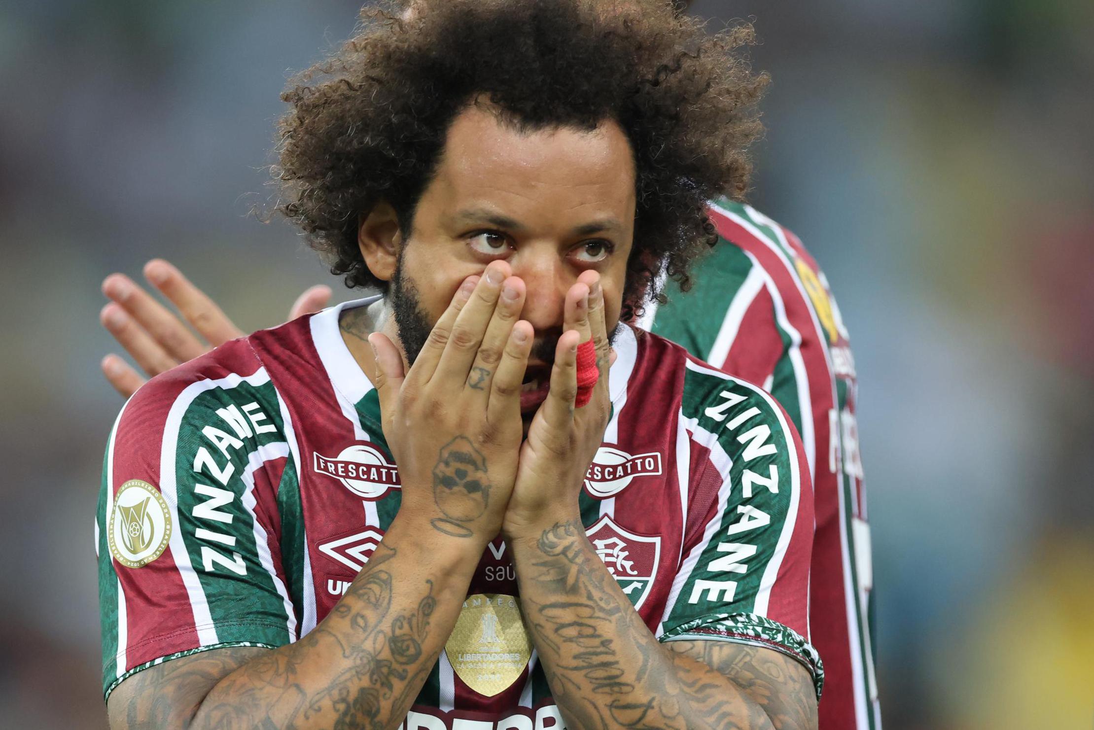 VIDEO. Wat gebeurde daar? Contract van voormalig Real Madrid-ster ...