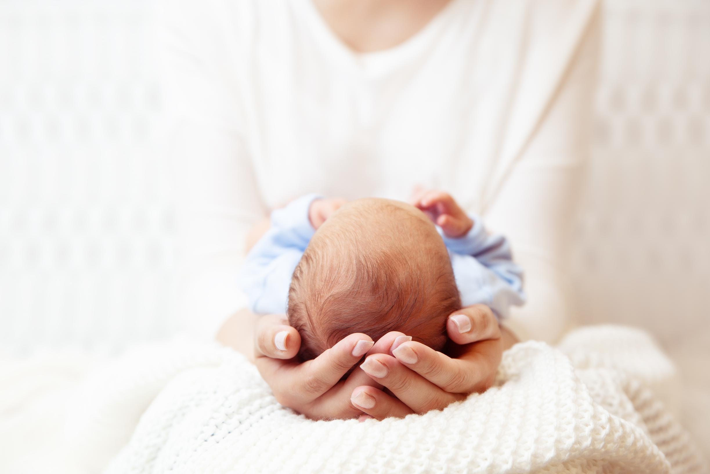 Meer baby’s in provincie Antwerpen, maar geboortecijfer in Vlaanderen ...