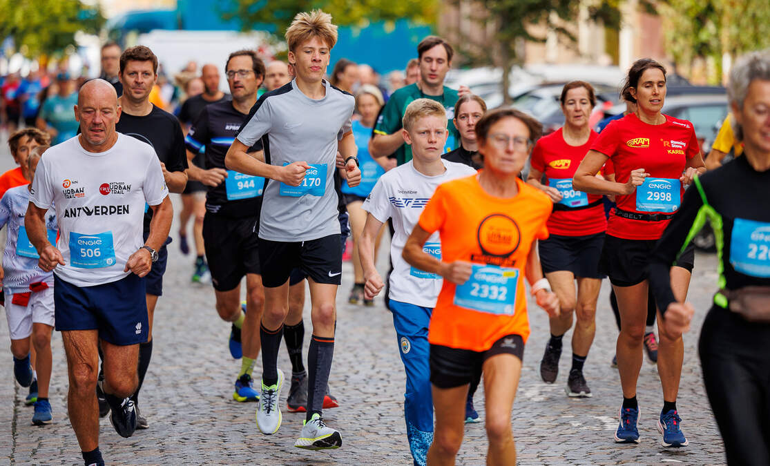 Uitverkocht halve marathon in Mechelen combineert stad, natuur en ...