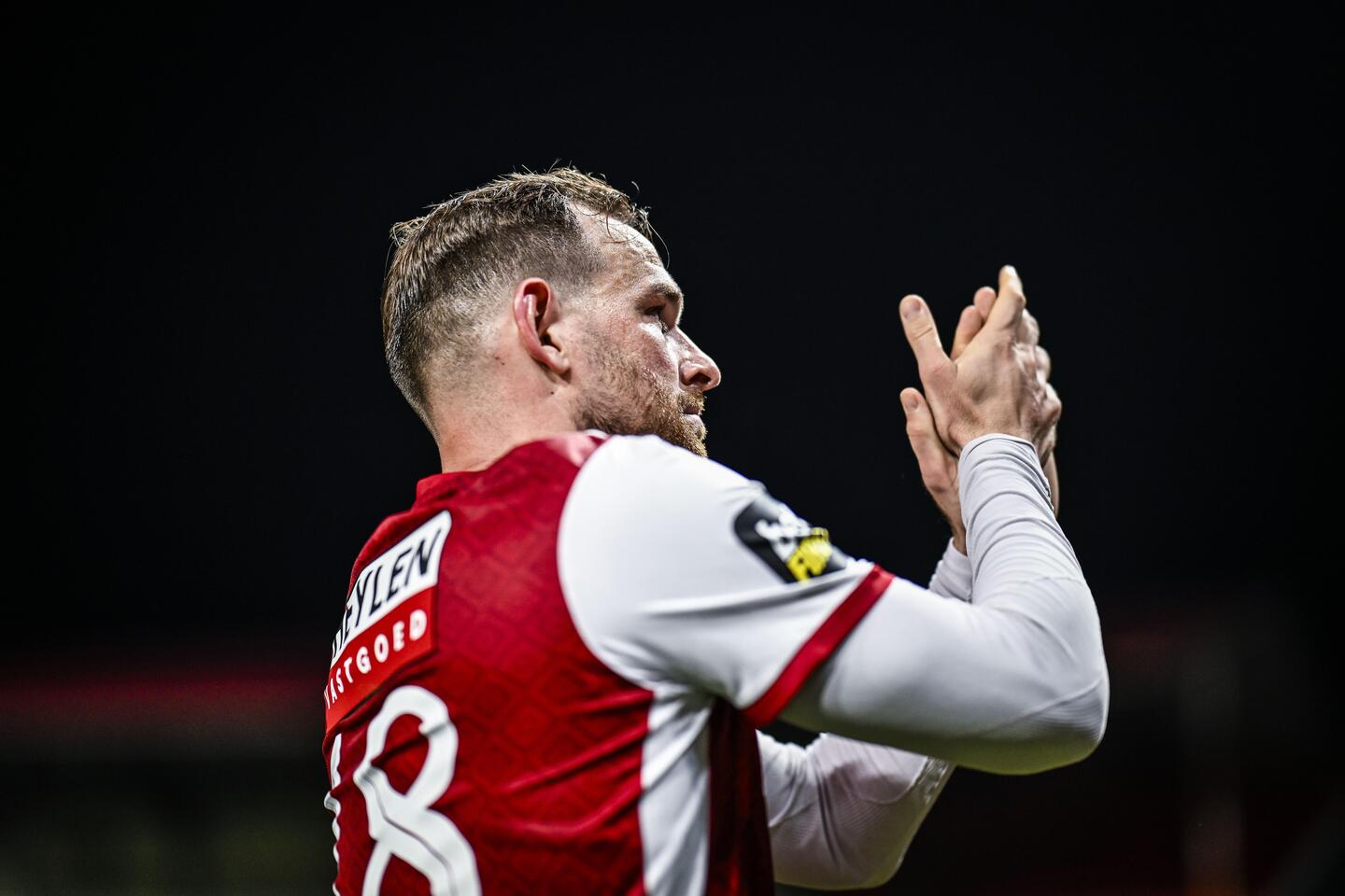 “Vincent Janssen leek zijn himalayazout te hebben doorgespeeld aan zijn ...