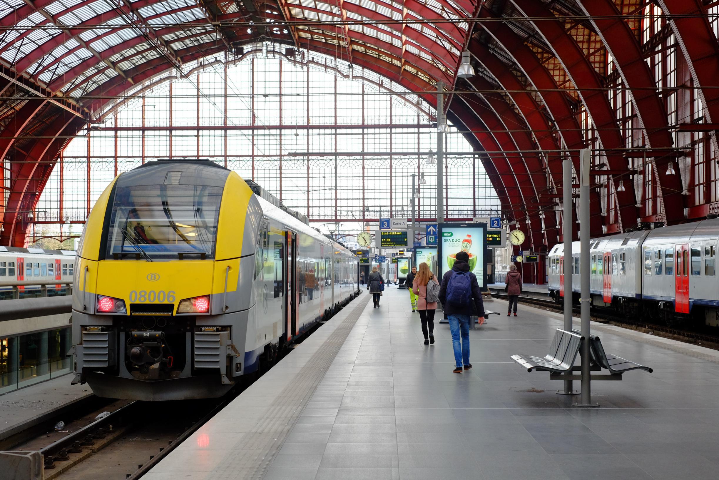 NMBS gaat flexibel abonnement lanceren voor telewerkers | GVA