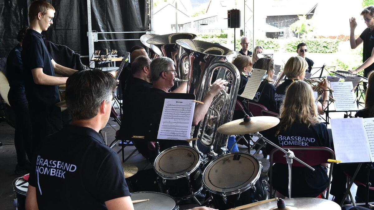 Duitse tubapionier geeft concert en workshop bij Brassband Hombeek | GVA