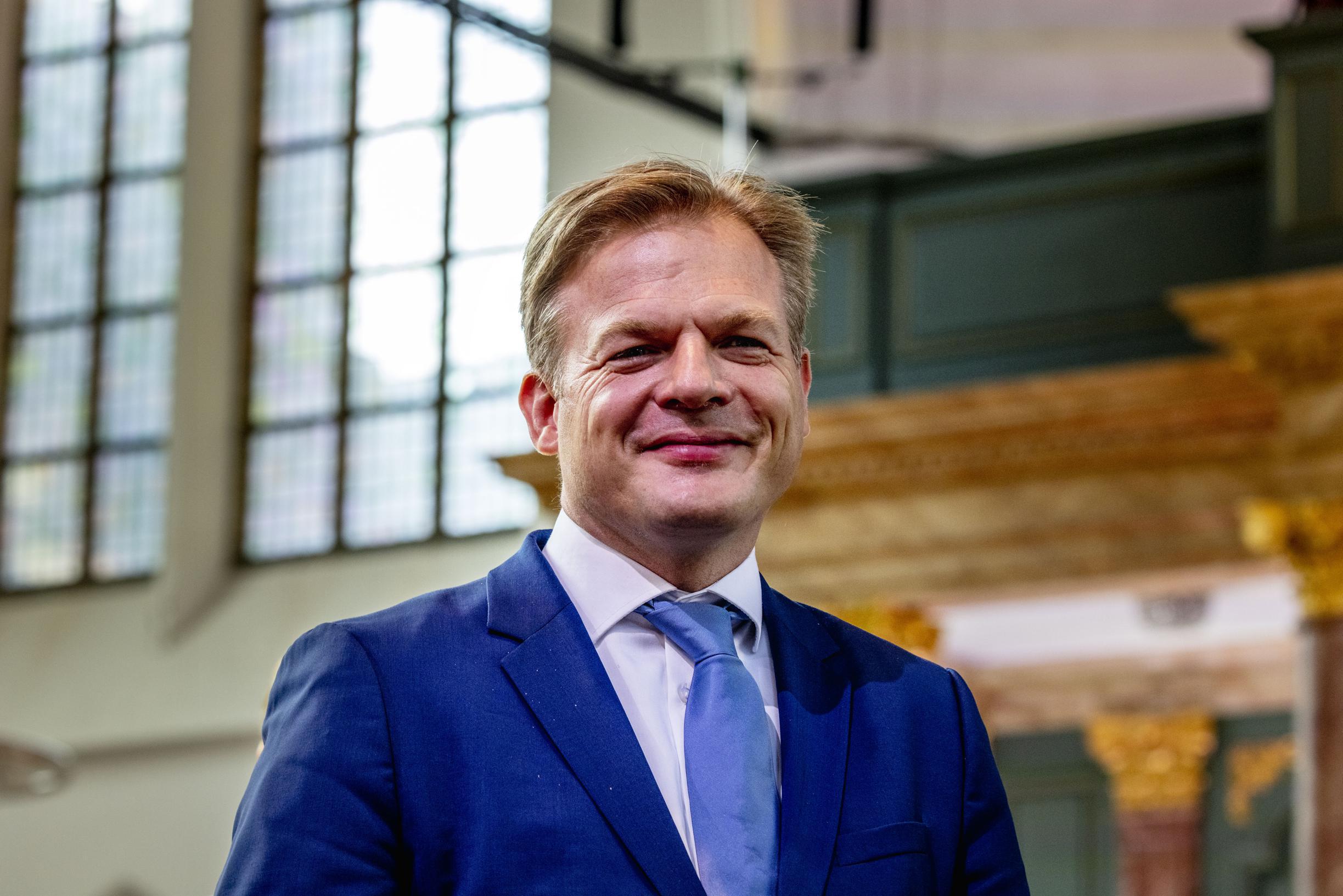 Nederlandse partijleider Pieter Omtzigt (NSC) doet stap terug om ...