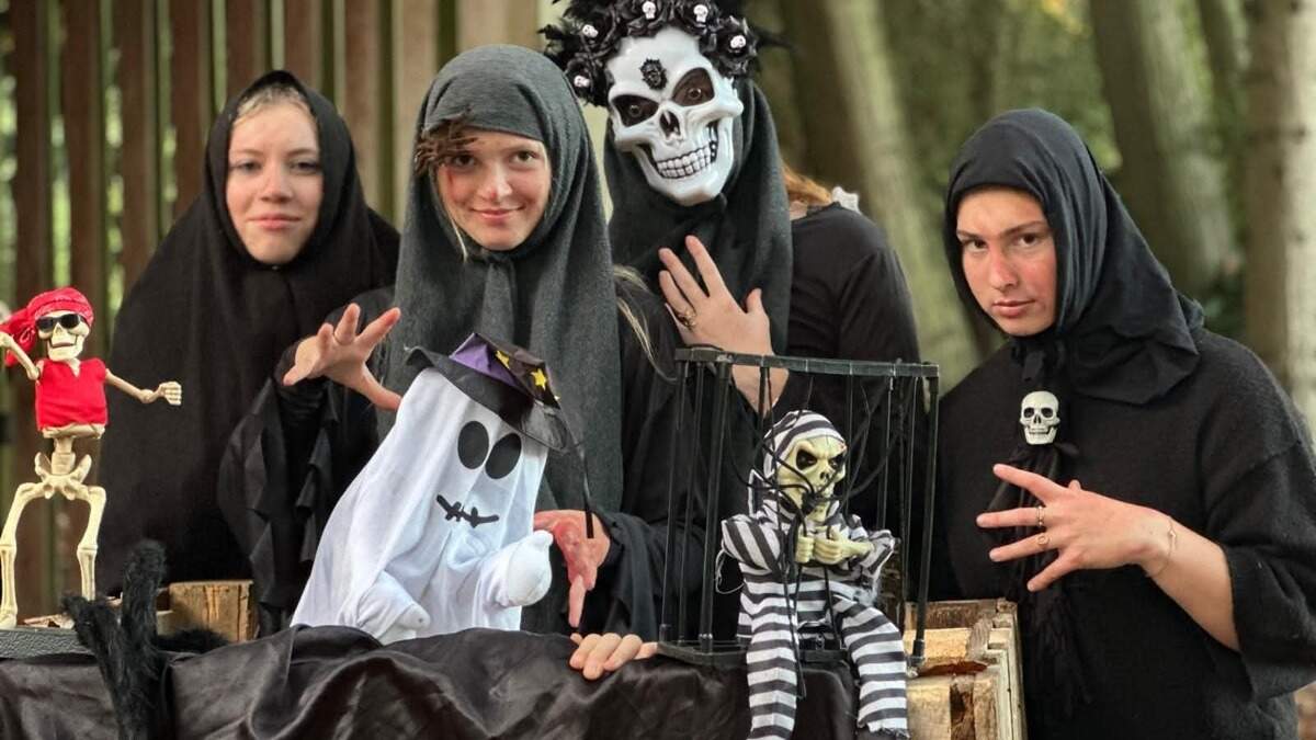 Actief Noord laat jong en oud gezellig griezelen op domein ...
