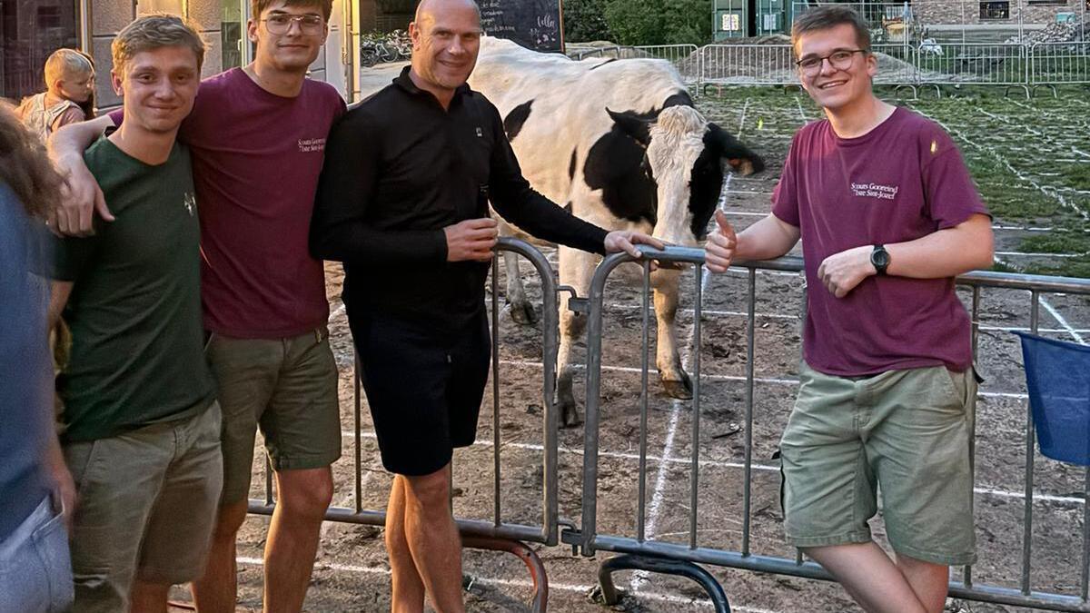 Geslaagde Zomerbar Jins van 71e Scouts Gooreind brengt hen tot in ...