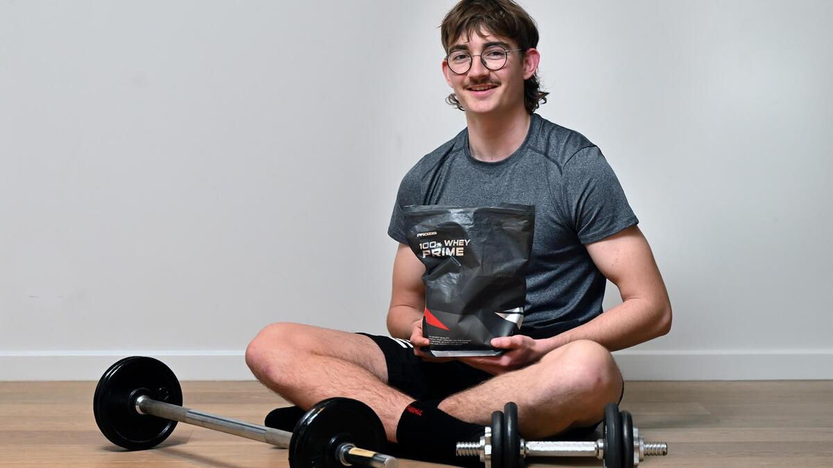 Bulken is nieuwe fitnesshype, sportarts waarschuwt voor gevaren | GVA