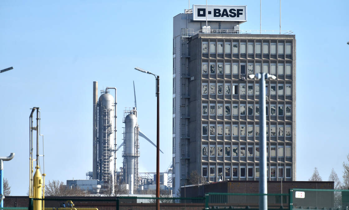 Personeel BASF Antwerpen pessimistisch over toekomst: “Er is veel ...