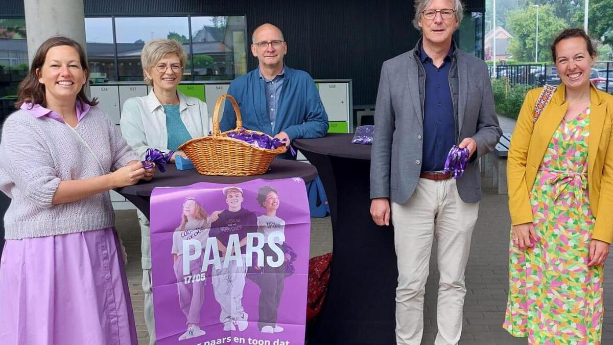 School Sancta Maria kleurt helemaal paars voor dag tegen holebi- en ...