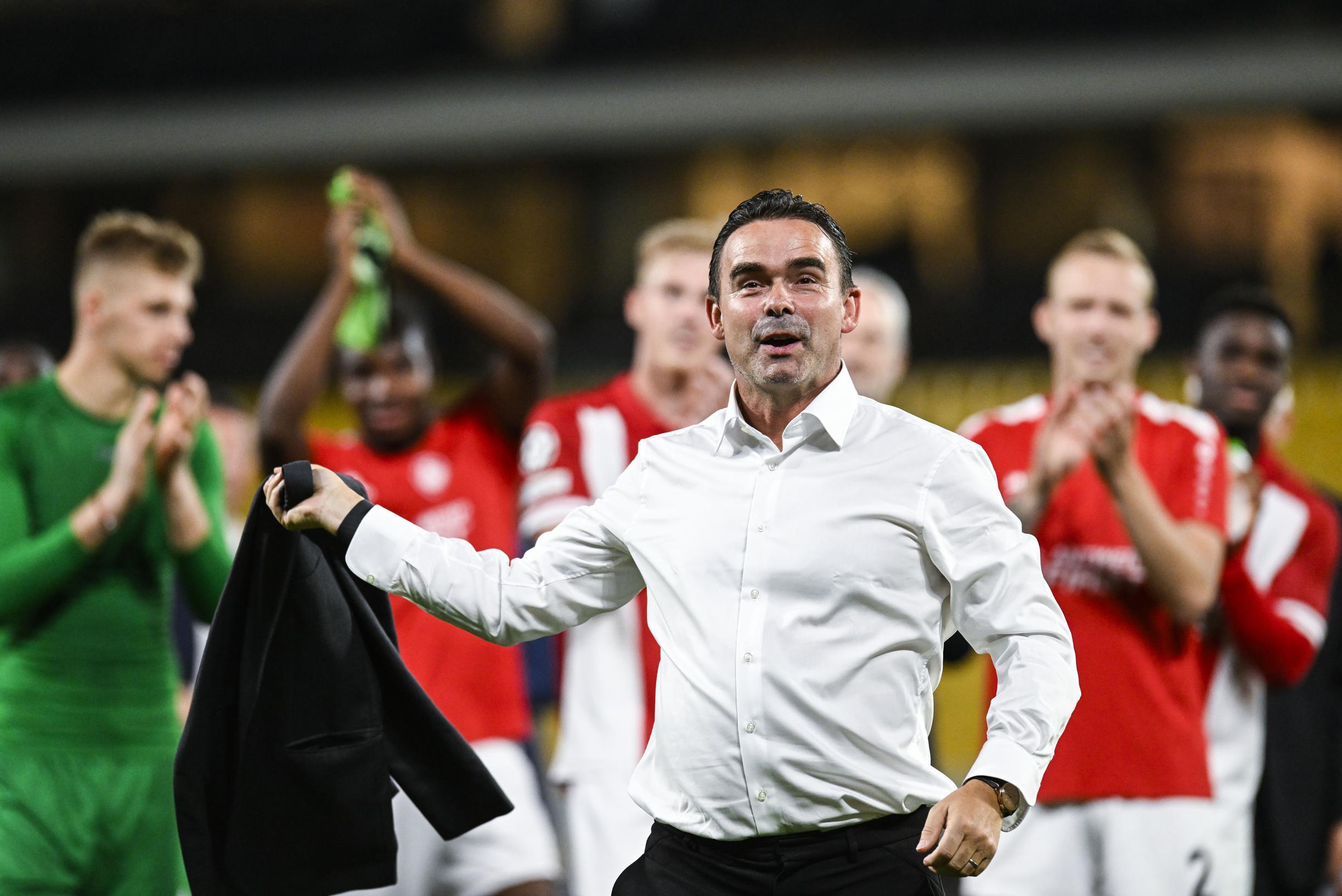 Problemen voor Antwerp? Great Old dreigt Marc Overmars (even) te ...