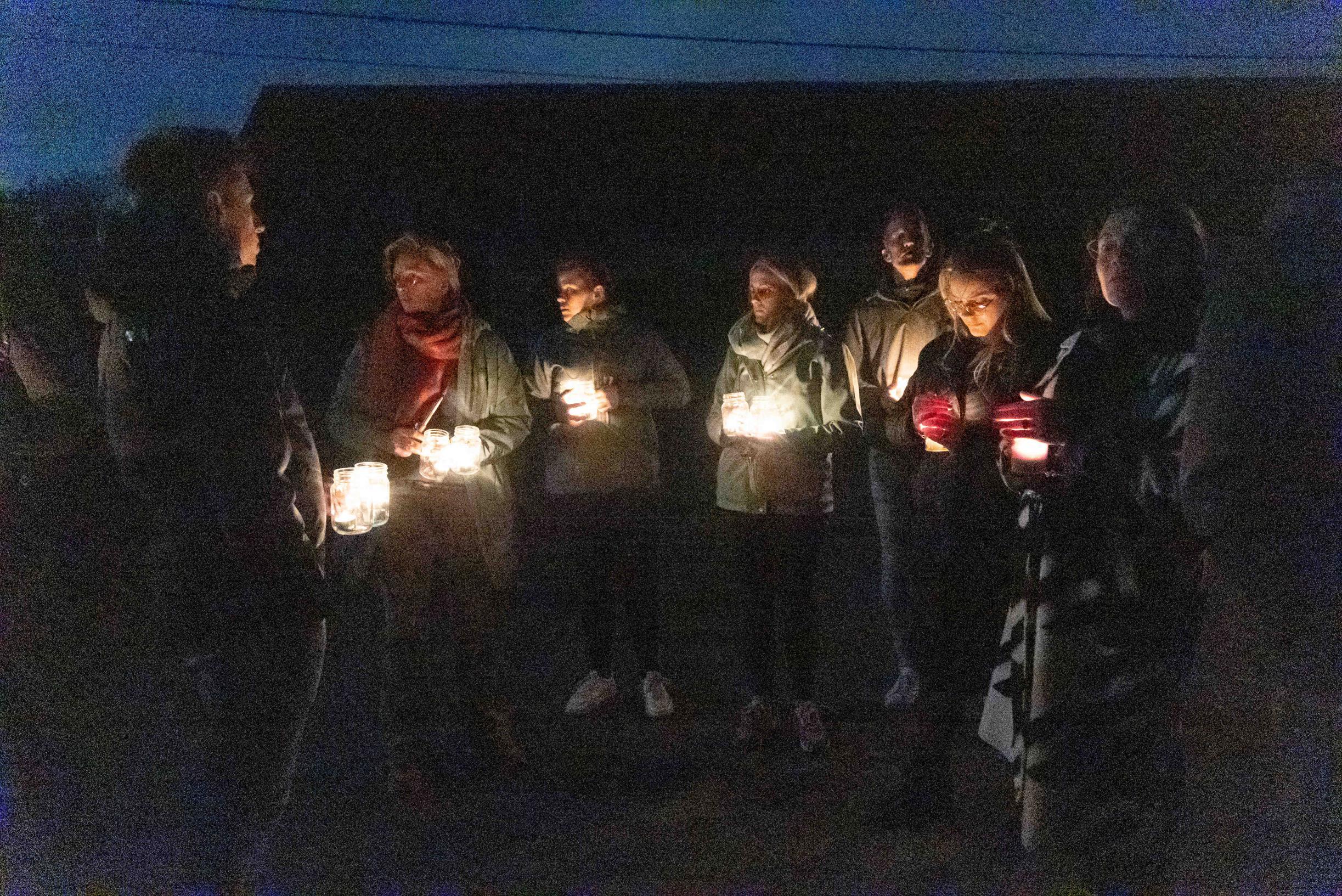 Vrienden en familie houden stille wake voor Tim Wils uit Olmen, die ...