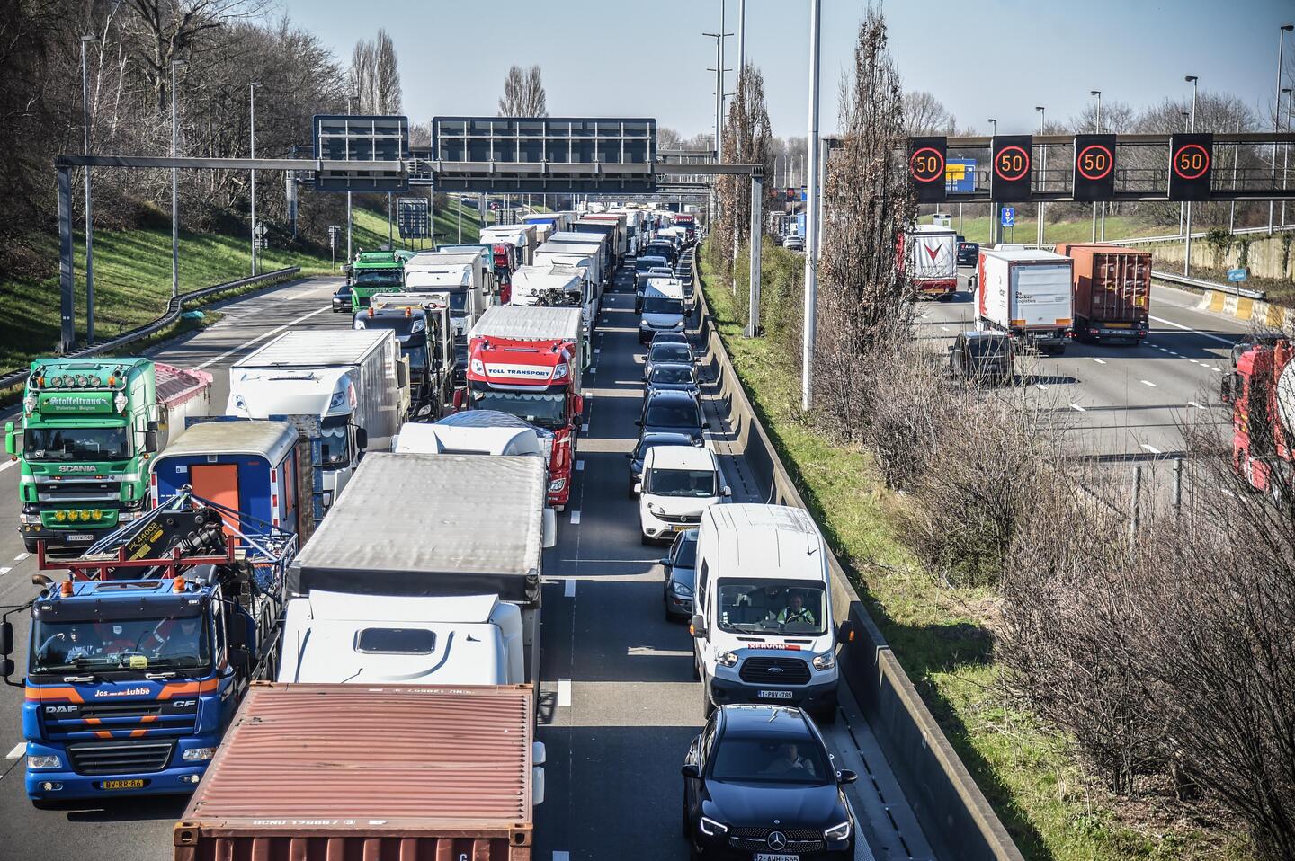 Uitzonderlijk zware avondspits met piek van 330 kilometer file: “Een ...