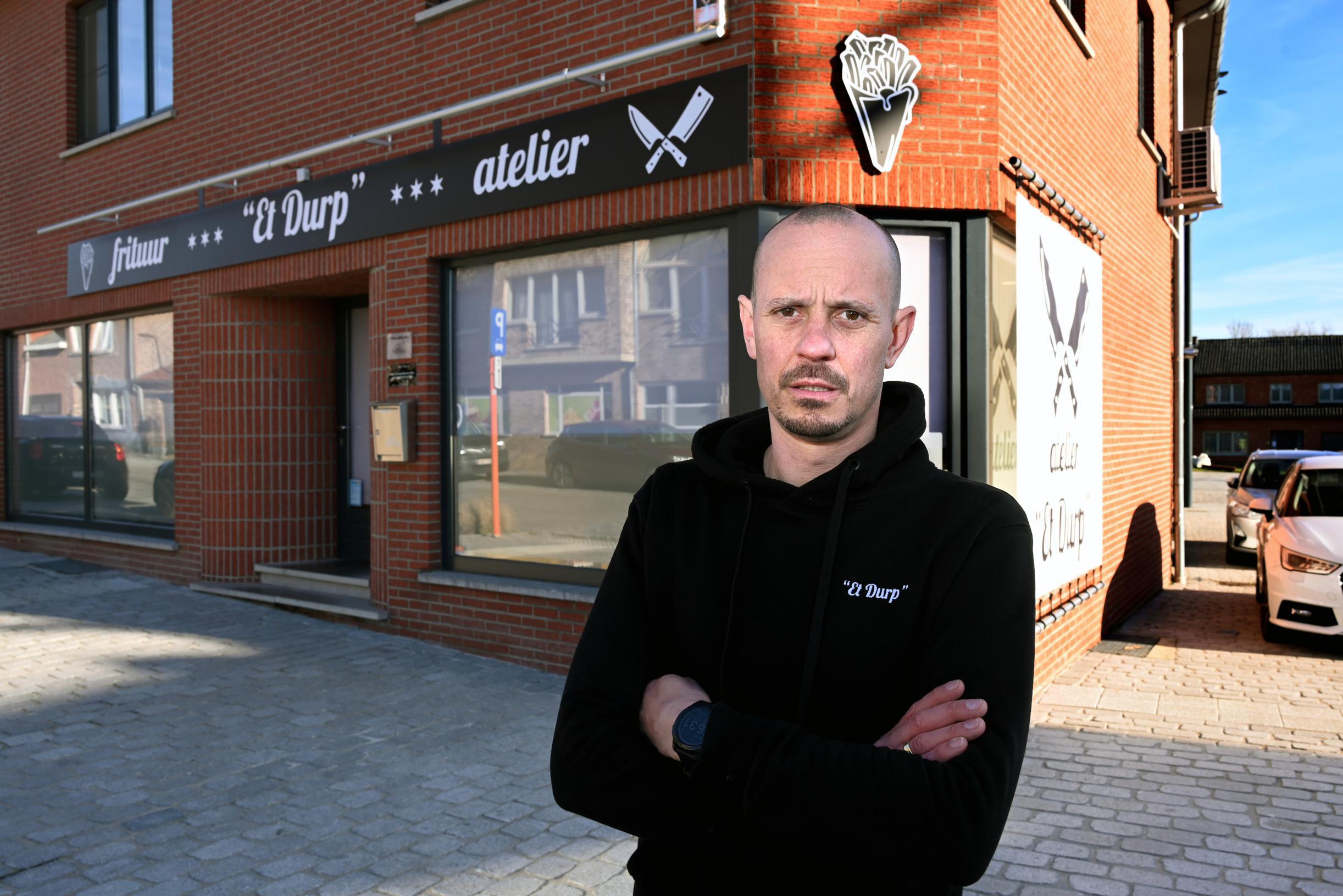 CASH-punt slikt centen van Truiense frituur ‘Et Durp’ in | GVA