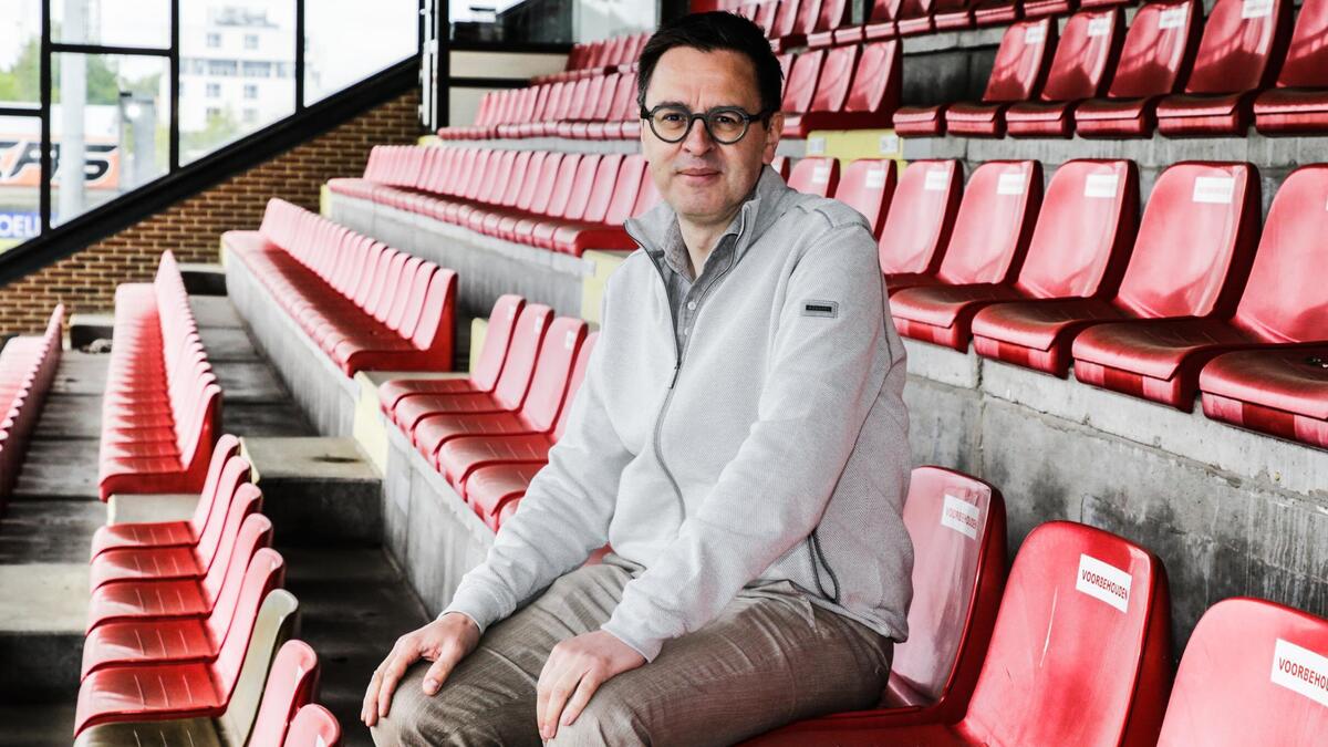 Etienne Mukanya Kabobola versterkt aanval van Hoogstraten: “Stéphane ...