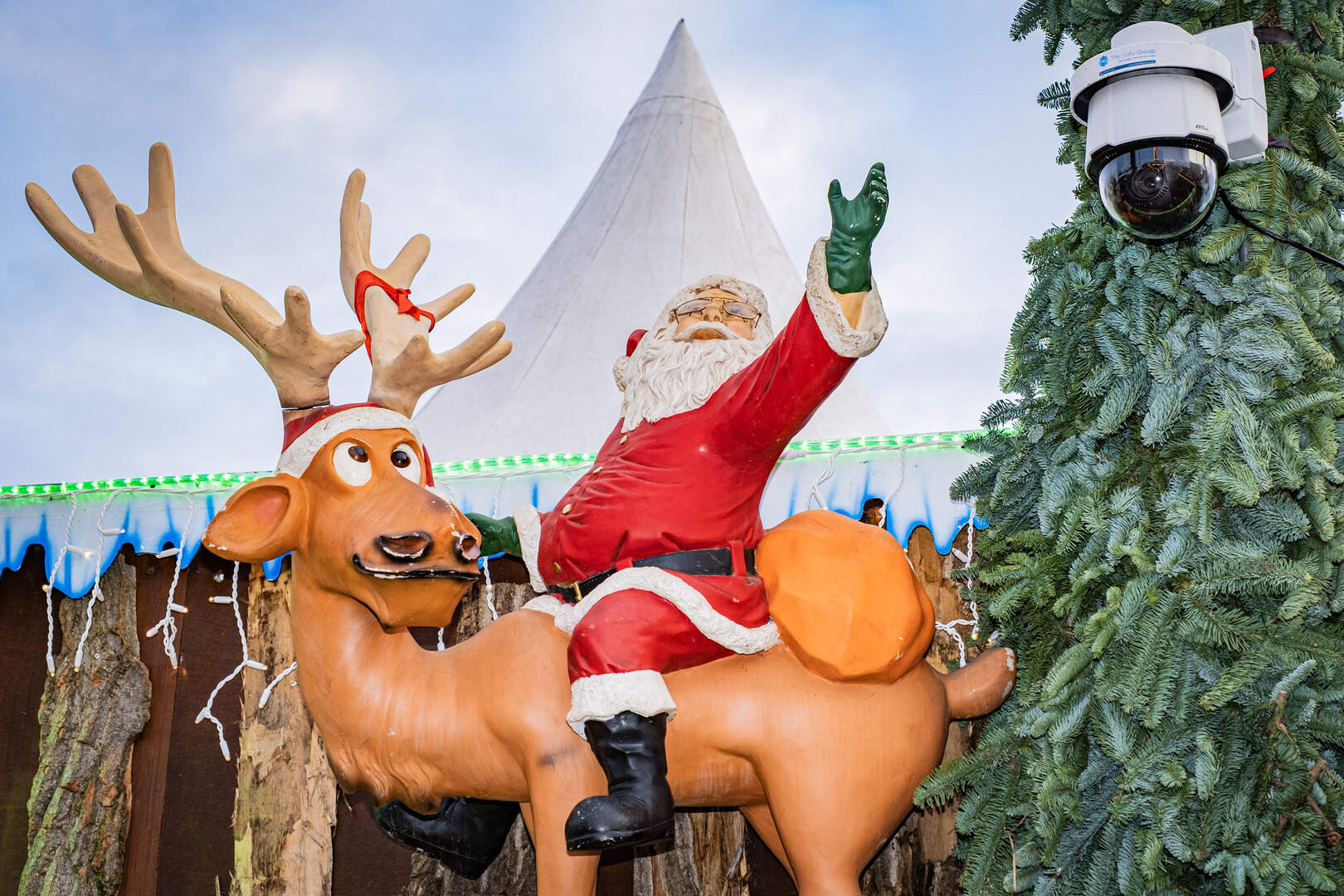Kerst- en cadeaumarkt brengt winterse gezelligheid naar Gallifortlei | GVA