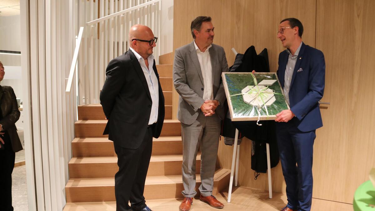Argenta betrekt in Kontich nieuw kantoor mét bankautomaat | GVA