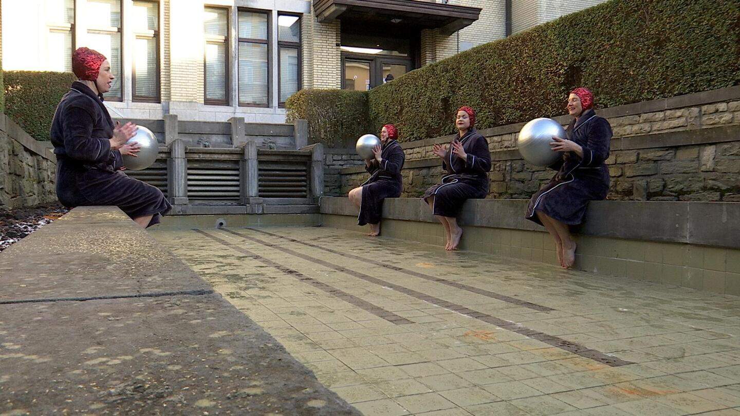 Artistieke zwemmers proberen stemmen te sprokkelen om art deco-bassin ...