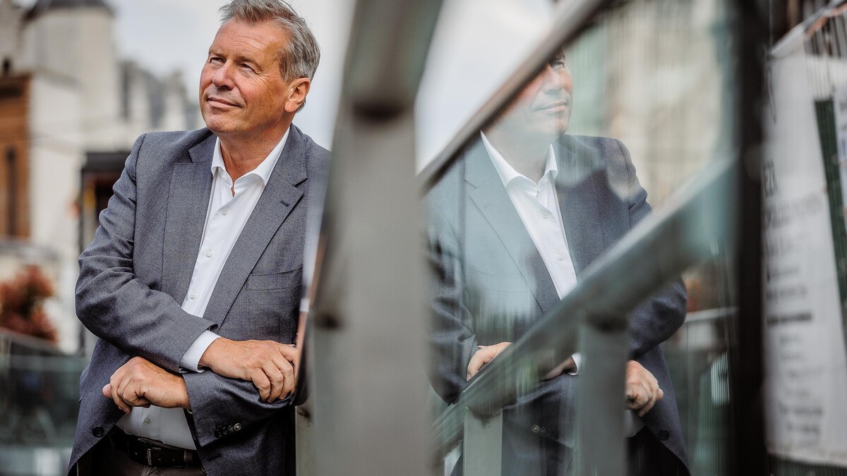Frank Creyelman, de Mechelse VB-kopman die Tom Van Grieken kopzorgen ...