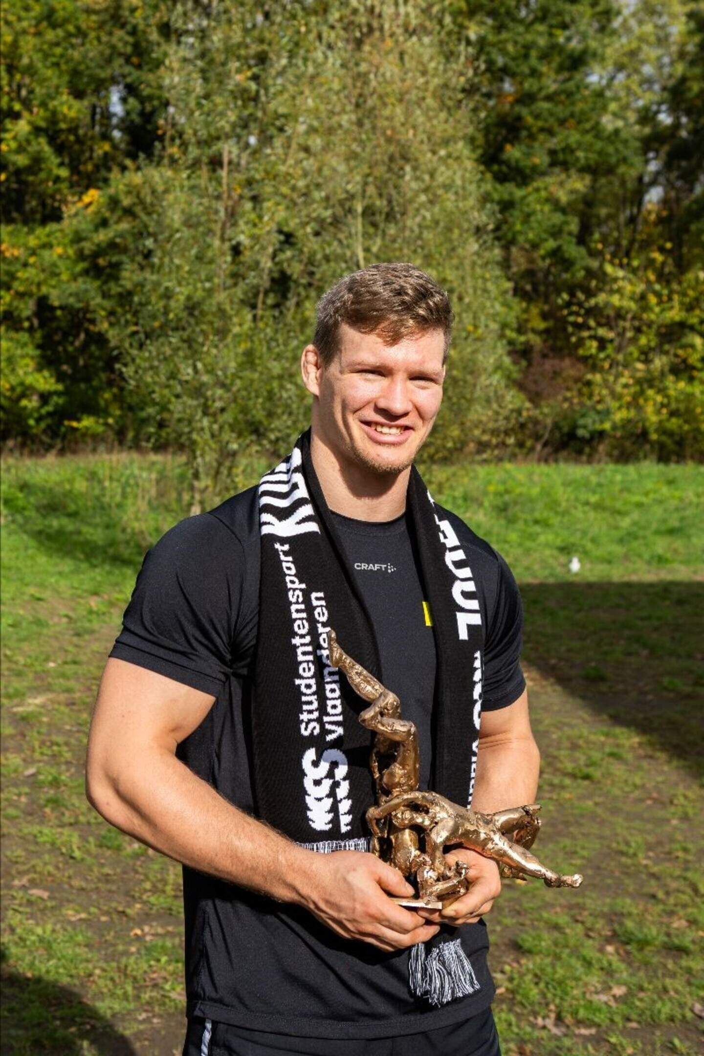 Deze twee Antwerpse atleten krijgen award voor hun combinatie topsport ...