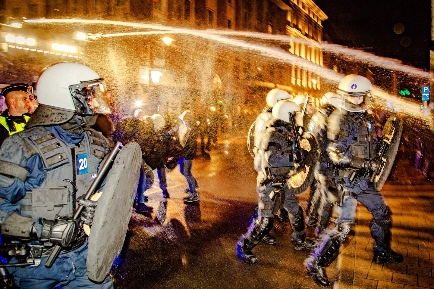 Politie ziet ordeverstoring, betogers zien repressie: waarom de pro ...