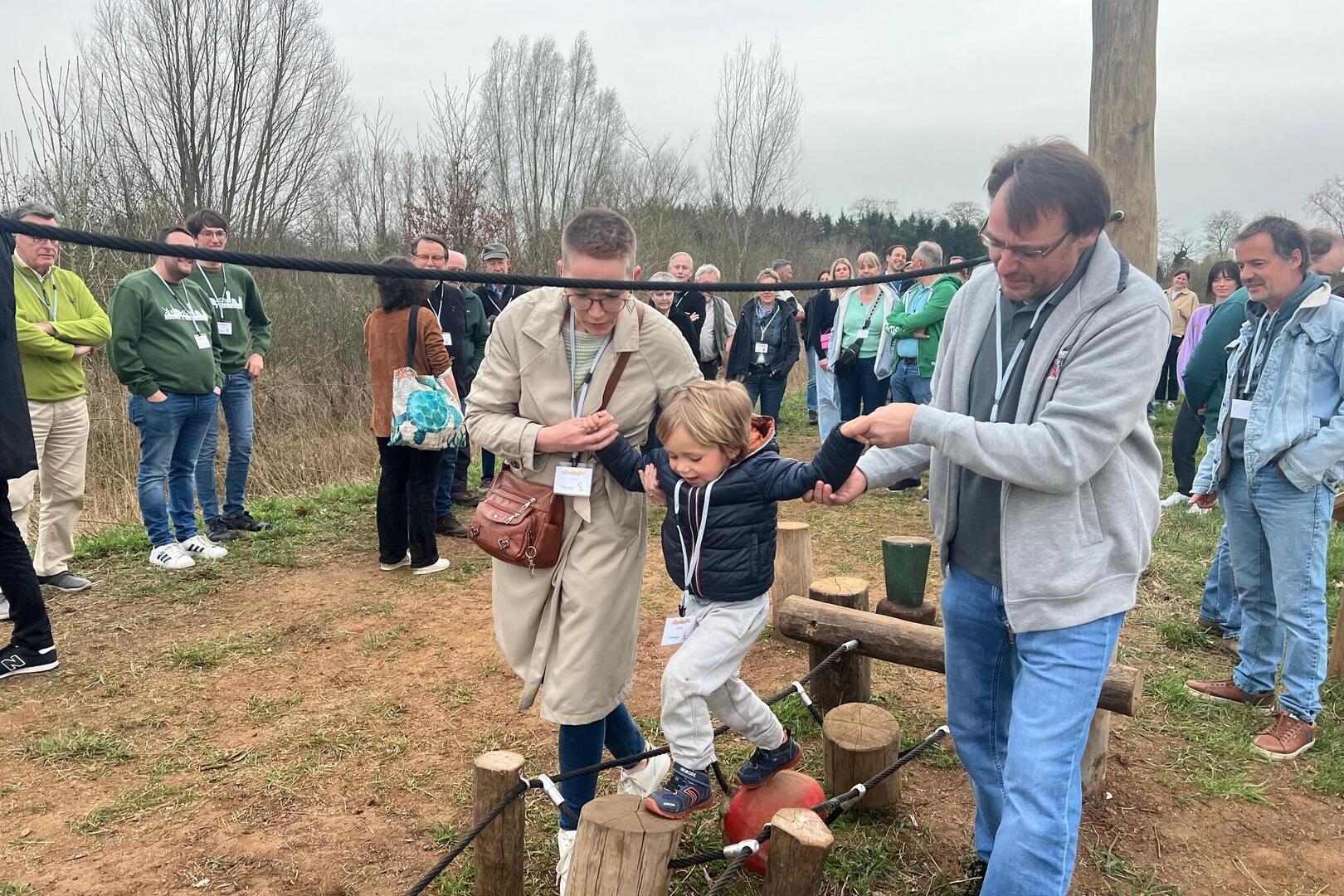 Nieuwe wandelroute het Ruige Ridderpad passeert aan de Boerenbrug ...