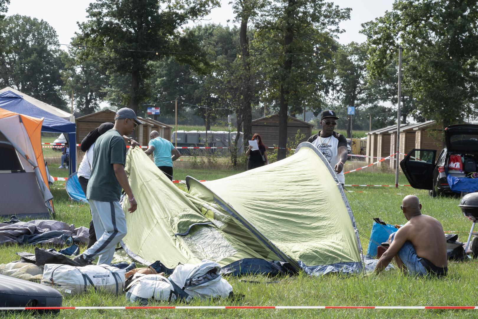 Drie personen raken onwel door CO-intoxicatie op camping Antilliaanse ...