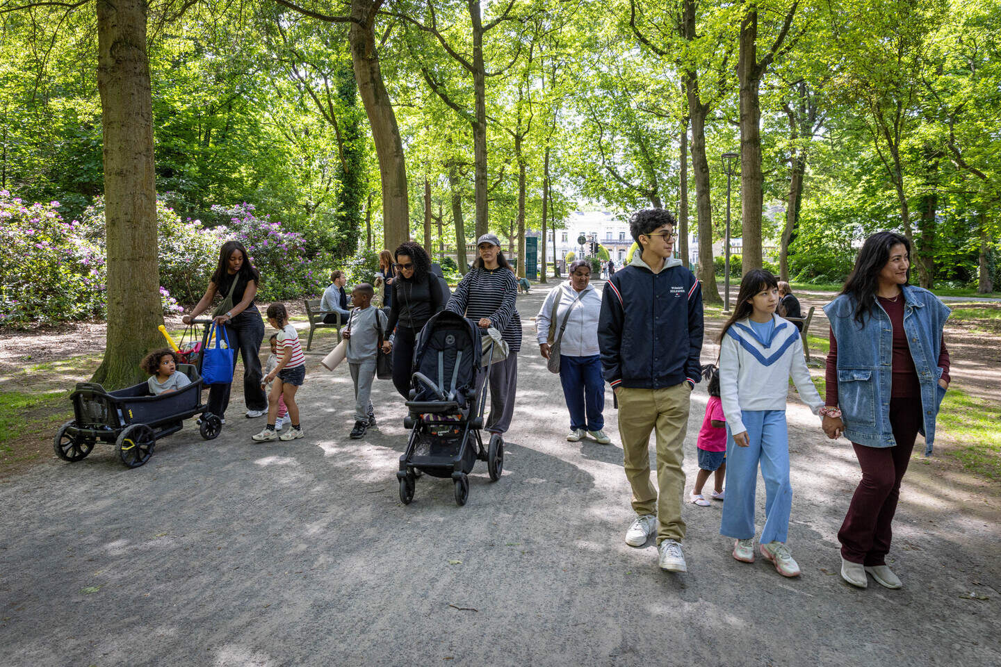 Wandelclub Mamamia wil moeders doen bewegen en connecteren: “Als mama ...