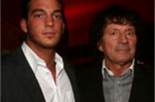 8 maanden met uitstel voor 'agressieve' zoon Willy Steveniers | GVA