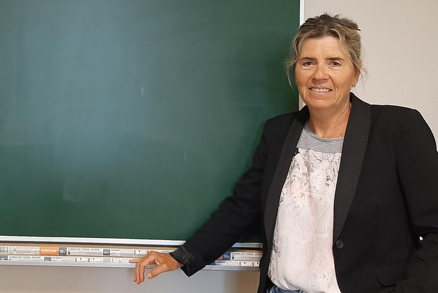 Inge stapte op haar 43ste in onderwijs en verdient tot 600 euro minder ...