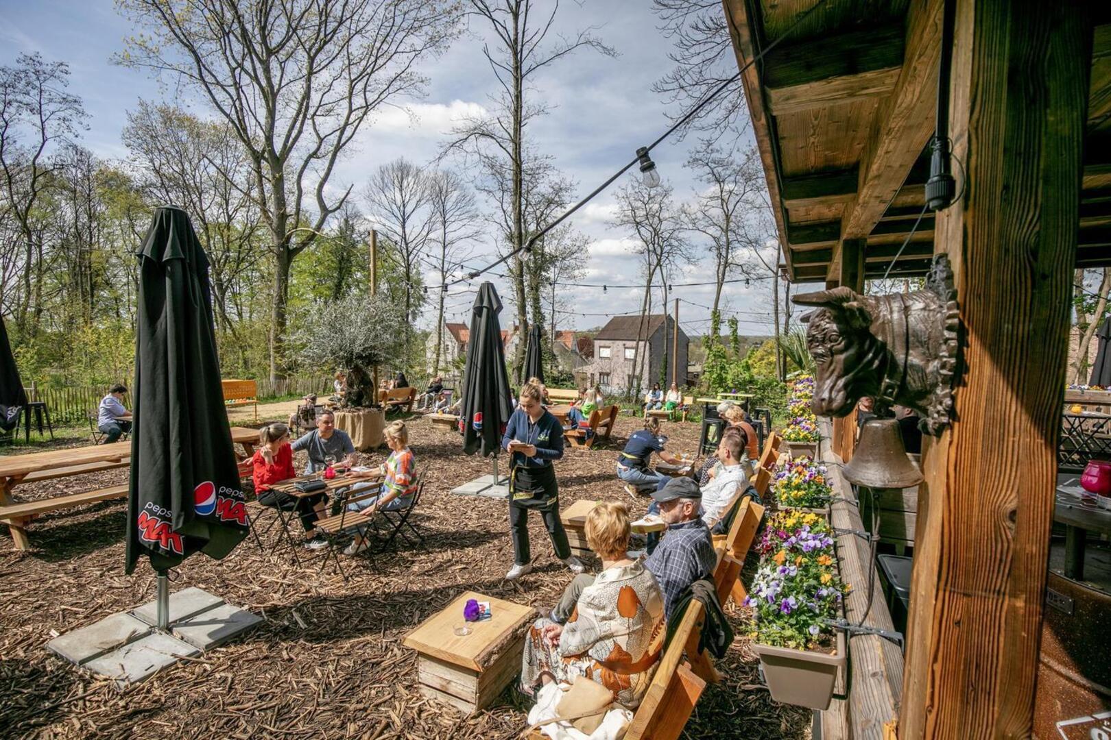 Kickbokster zwaar toegetakeld na bezoekje aan Lentebar: “Zo’n zware ...