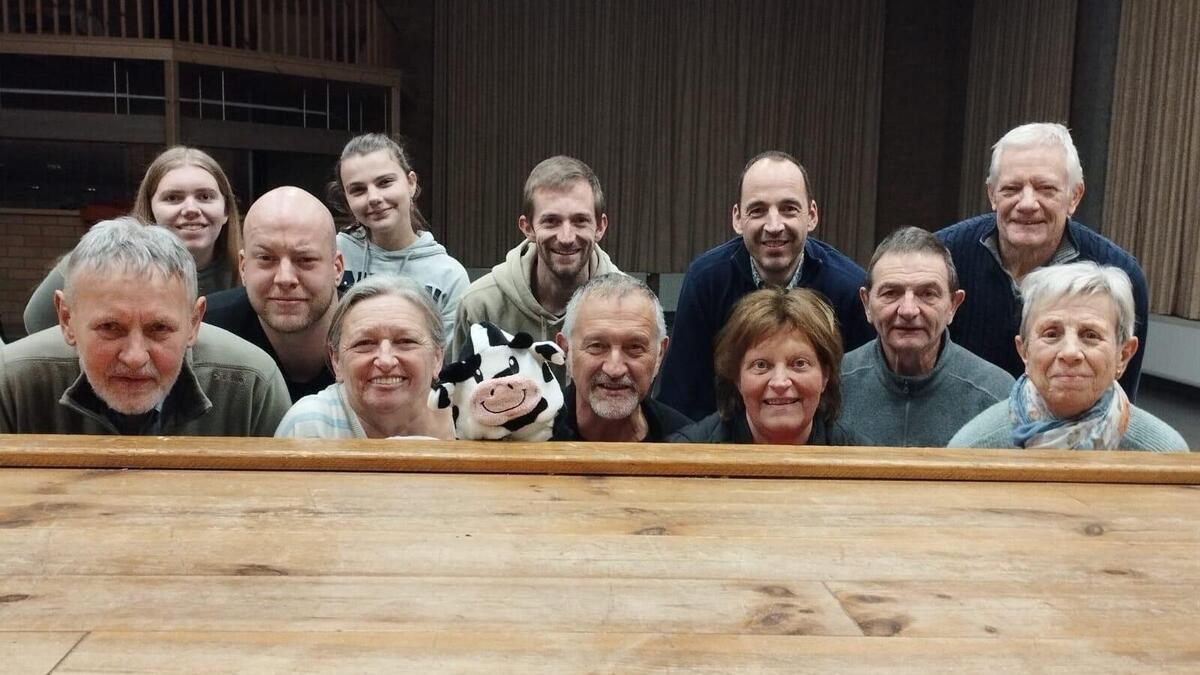 Ferm en Landelijke Gilde vertolken blijspel ‘La Vache Kirri’ in De ...