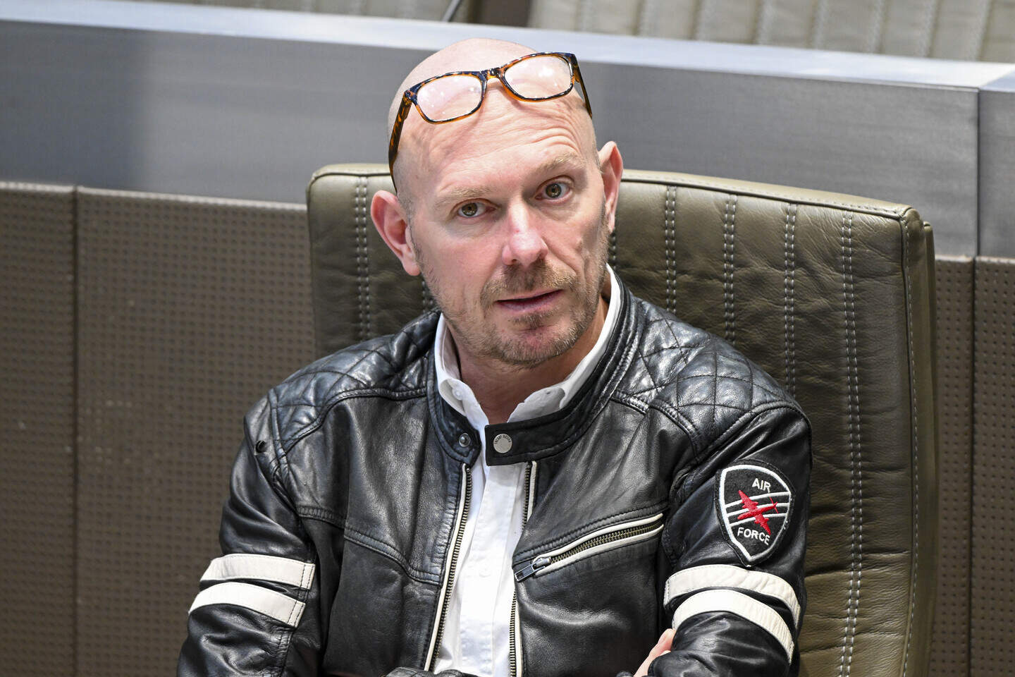 Bart Van Opstal, van Big brother-huis tot luis in pels van Olens ...