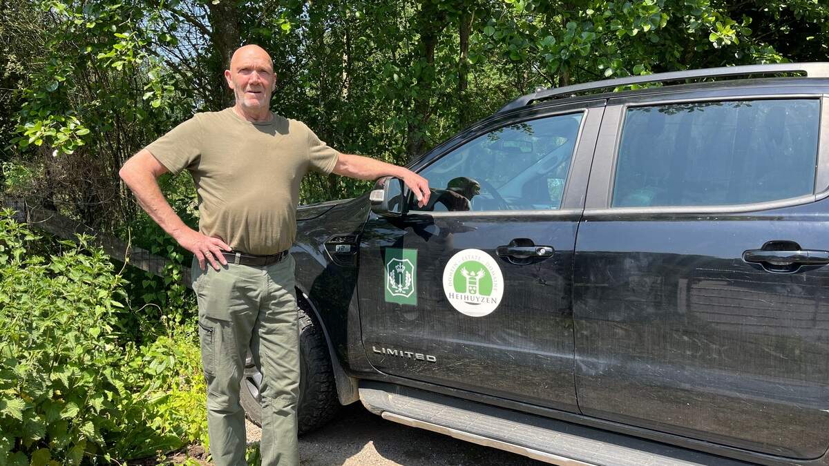 Amsterdammer en bijzondere veldwachter Joop van Domein Heihuyzen ...