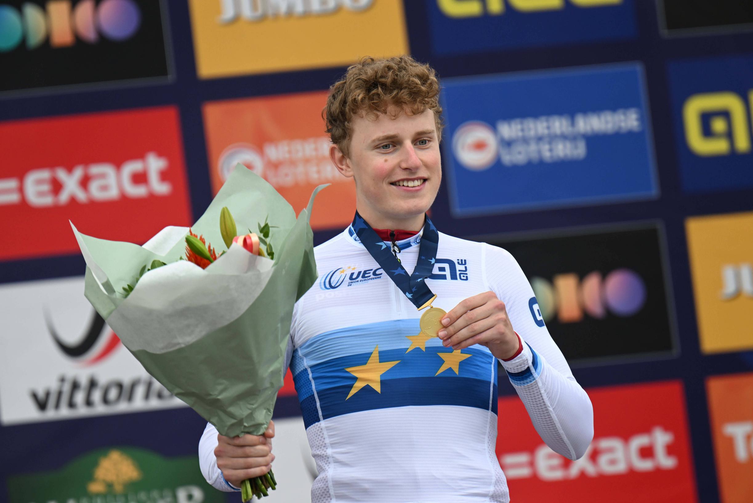 Waarom de halve World Tour aast op de handtekening van 17-jarig ...