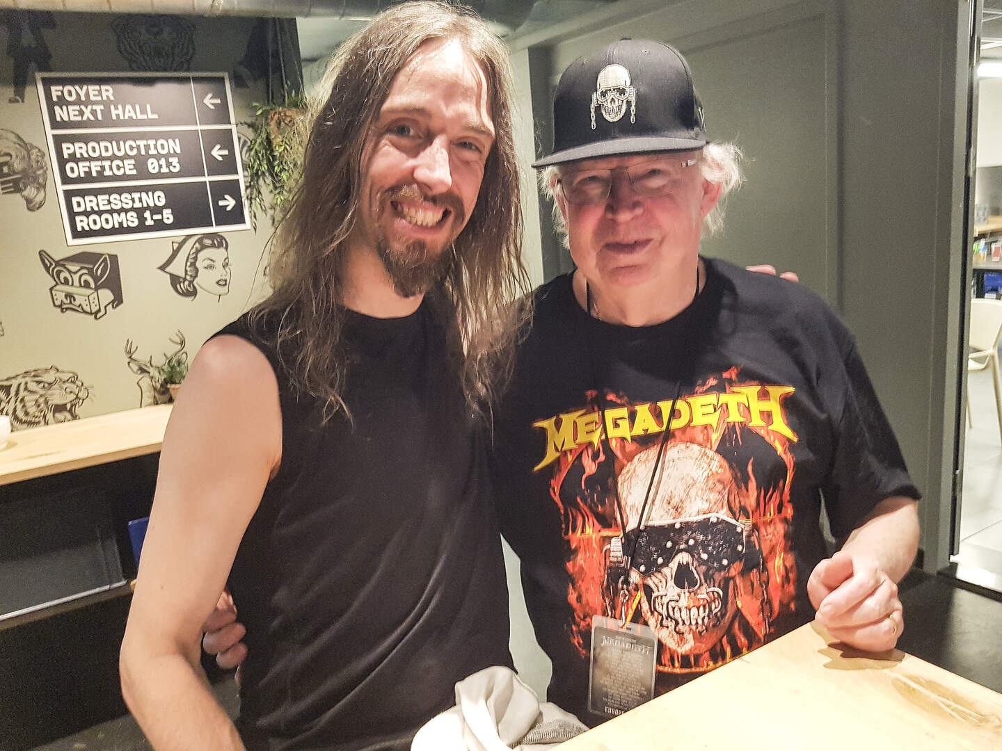 Dirk met zijn vader Tony Verbeuren. “Mijn ouders waren meer overtuigd ...