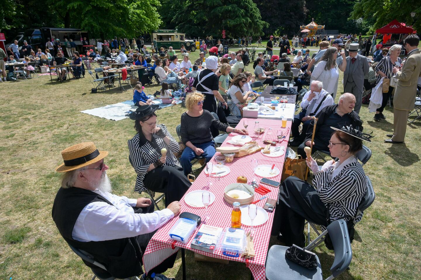 Feestelijk weekend in Harmoniepark met belle-époque tuinfeest | GVA