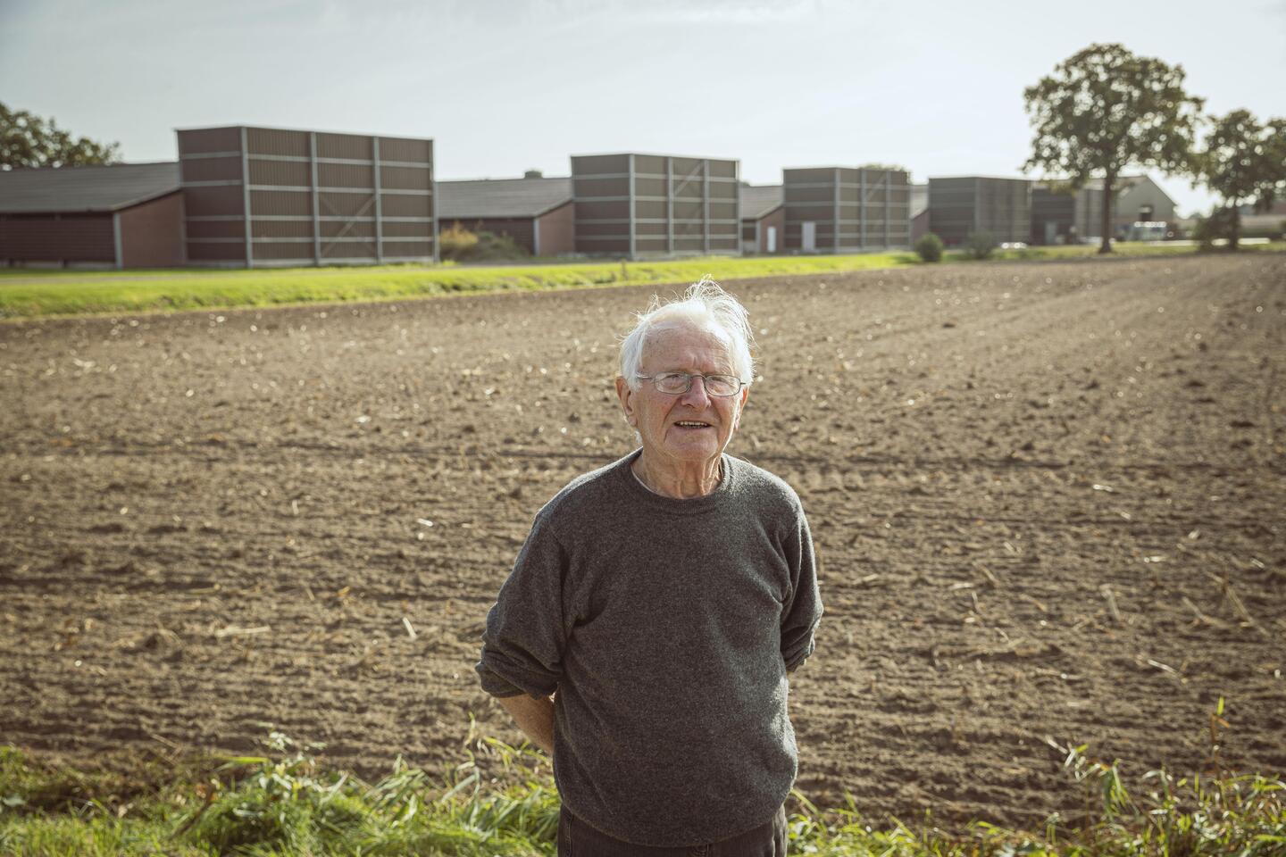“Tegen de boerenlobby is niks te beginnen”: omwonenden van megastallen ...