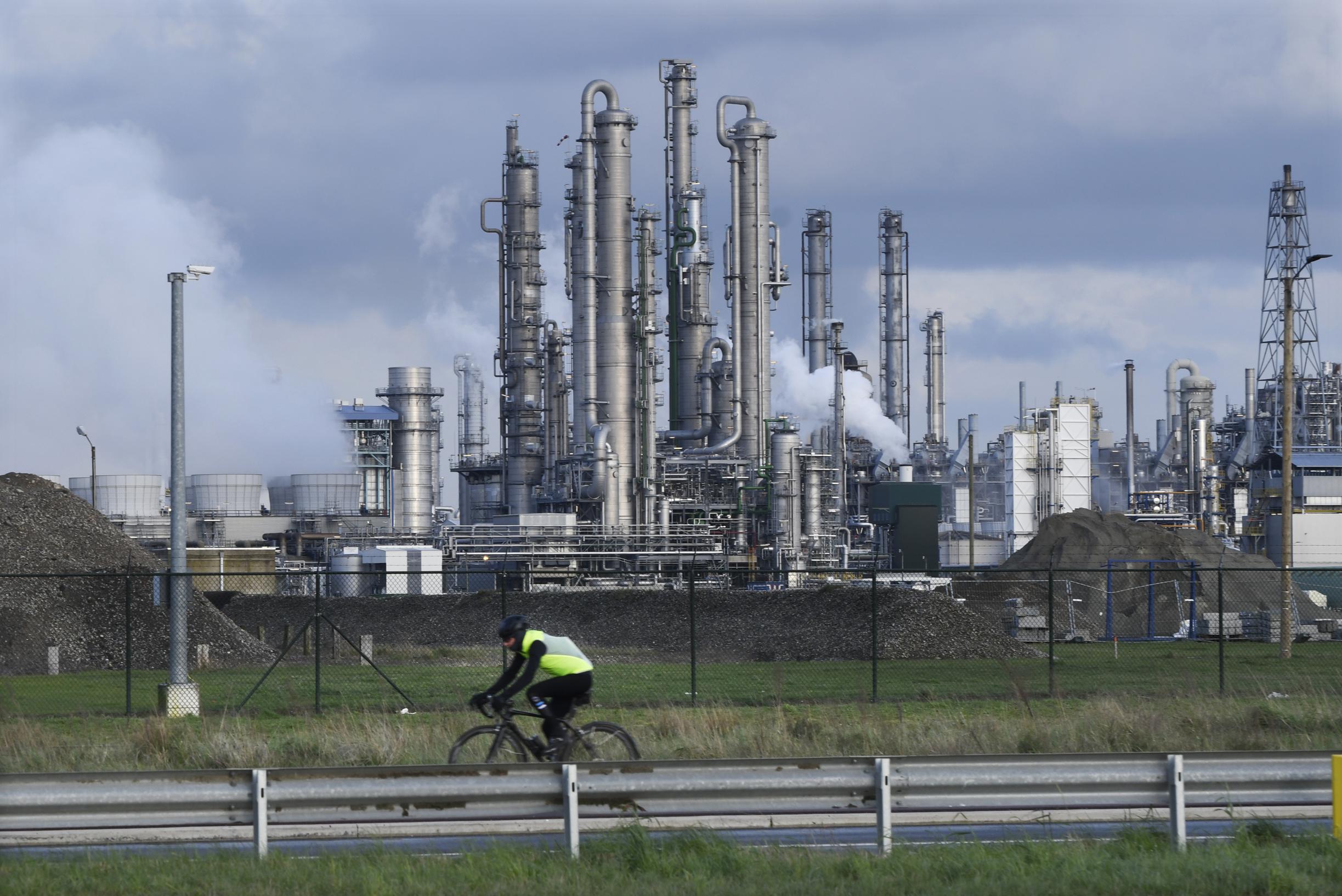 BASF krijgt eerste private 5G-netwerk in Antwerpse haven | GVA