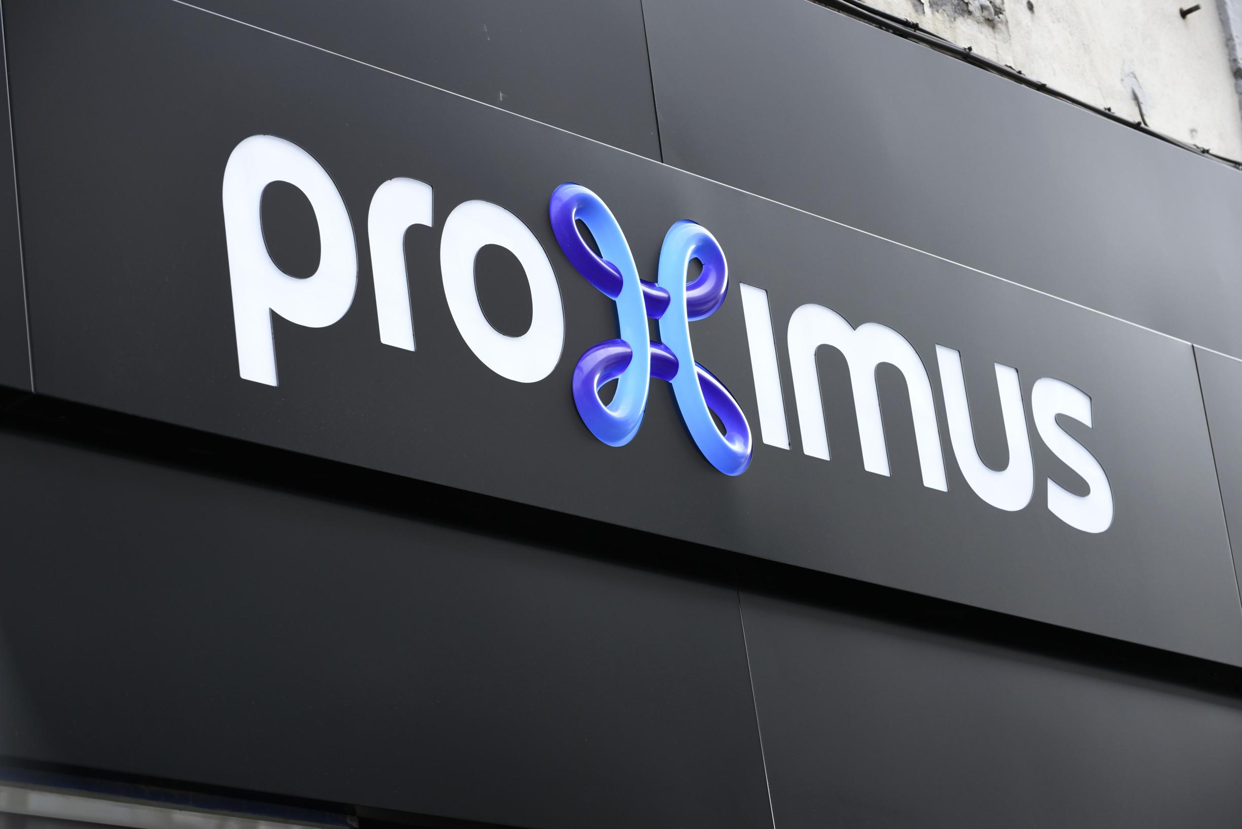 Proximus hervormt mobiele abonnementen, maakt instapformule duurder | GVA