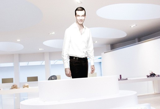 Christophe Coppens zet voet aan wal in Antwerpen | GVA