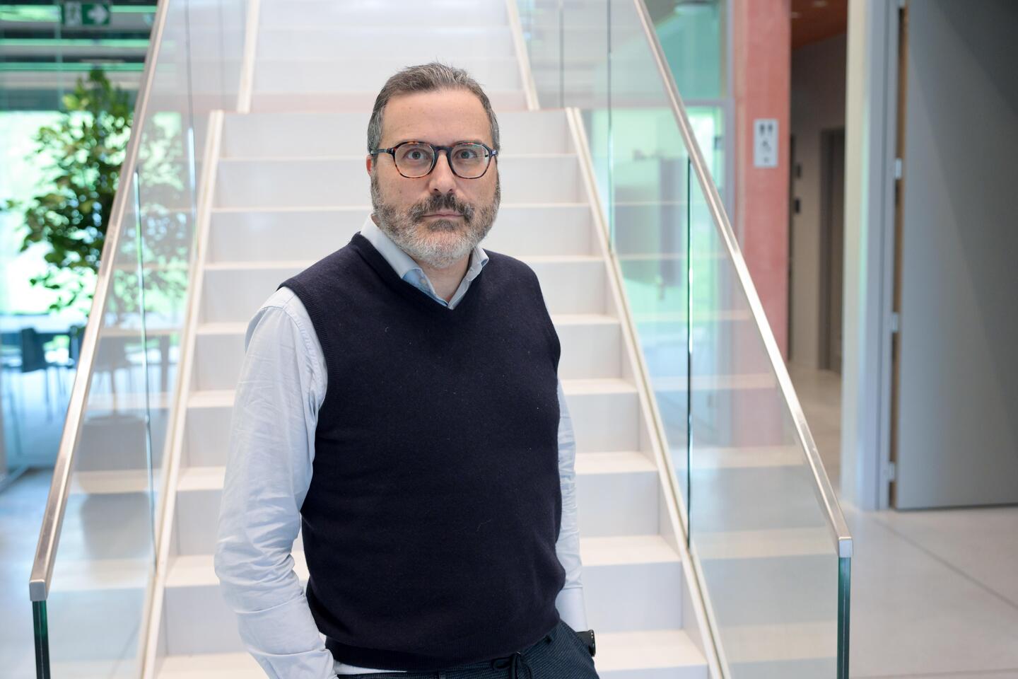 Pierre Van Damme stelt zijn Italiaanse opvolger bij Vaccinopolis voor ...