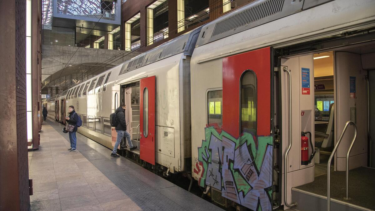 Spoorvakbonden ACOD Spoor en ACV Transcom kondigen 18 stakingsdagen aan in komende 5 maanden | GVA