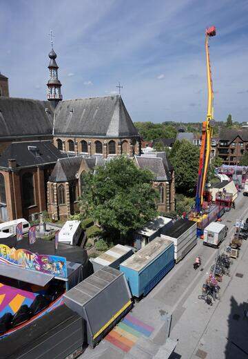 Celstraffen gevraagd voor daders van zwaar geweld op kermis in Turnhout ...