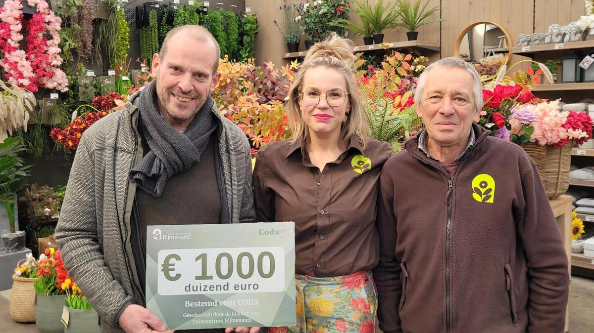 Huis- en Tuincenter Rijmenants schenkt duizend euro aan Coda: “Onze ...