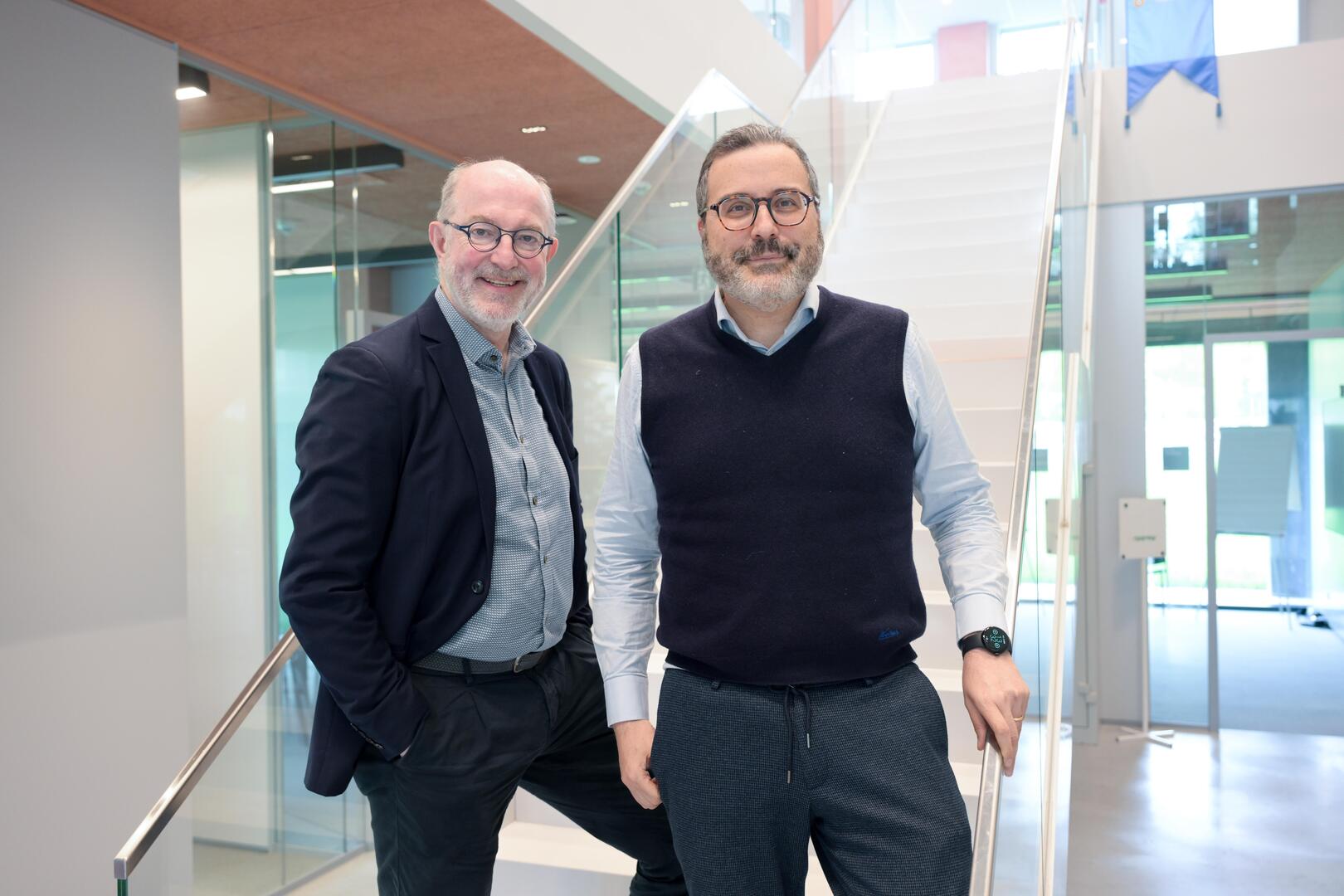 Pierre Van Damme stelt zijn Italiaanse opvolger bij Vaccinopolis voor ...