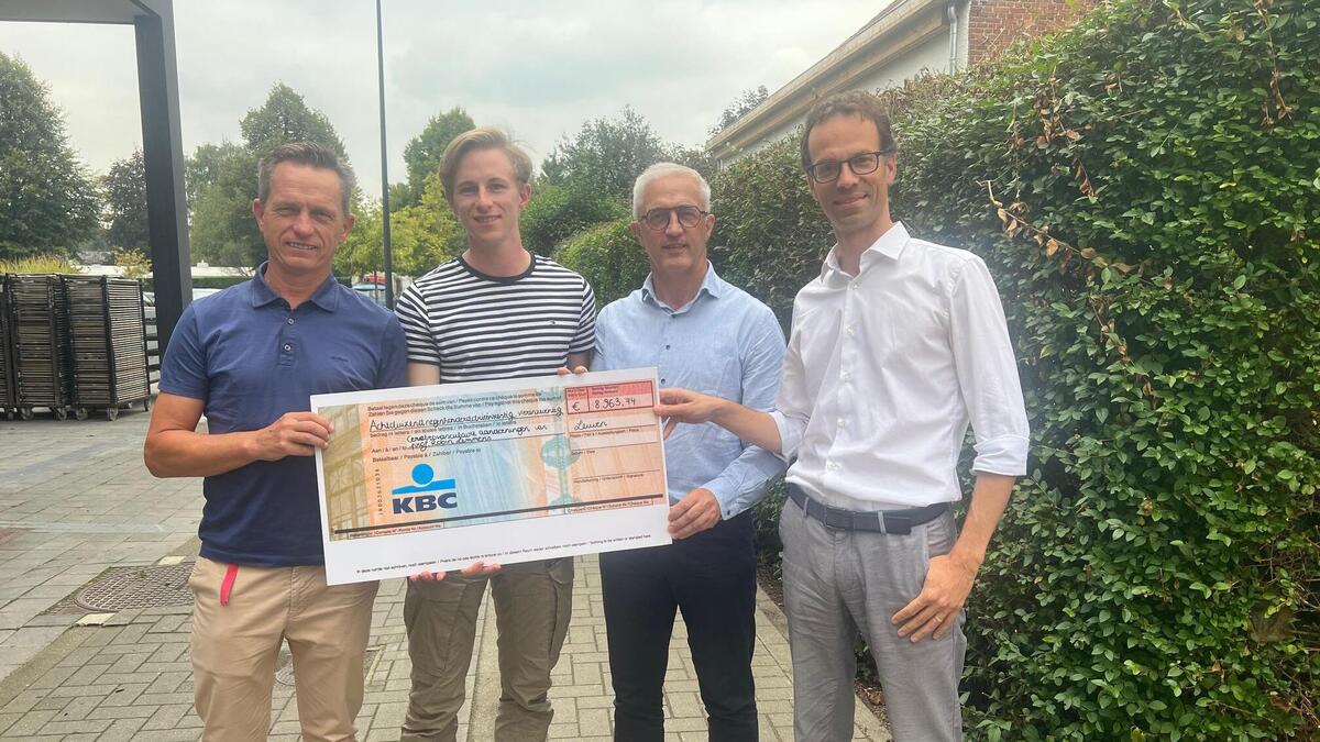 Vader zamelt geld in voor onderzoek naar hersenaandoeningen die zoon ...