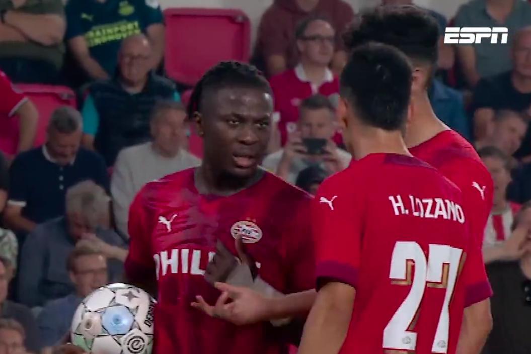 VIDEO. Rode Duivel Johan Bakayoko negeert afspraken en maakt slechte ...