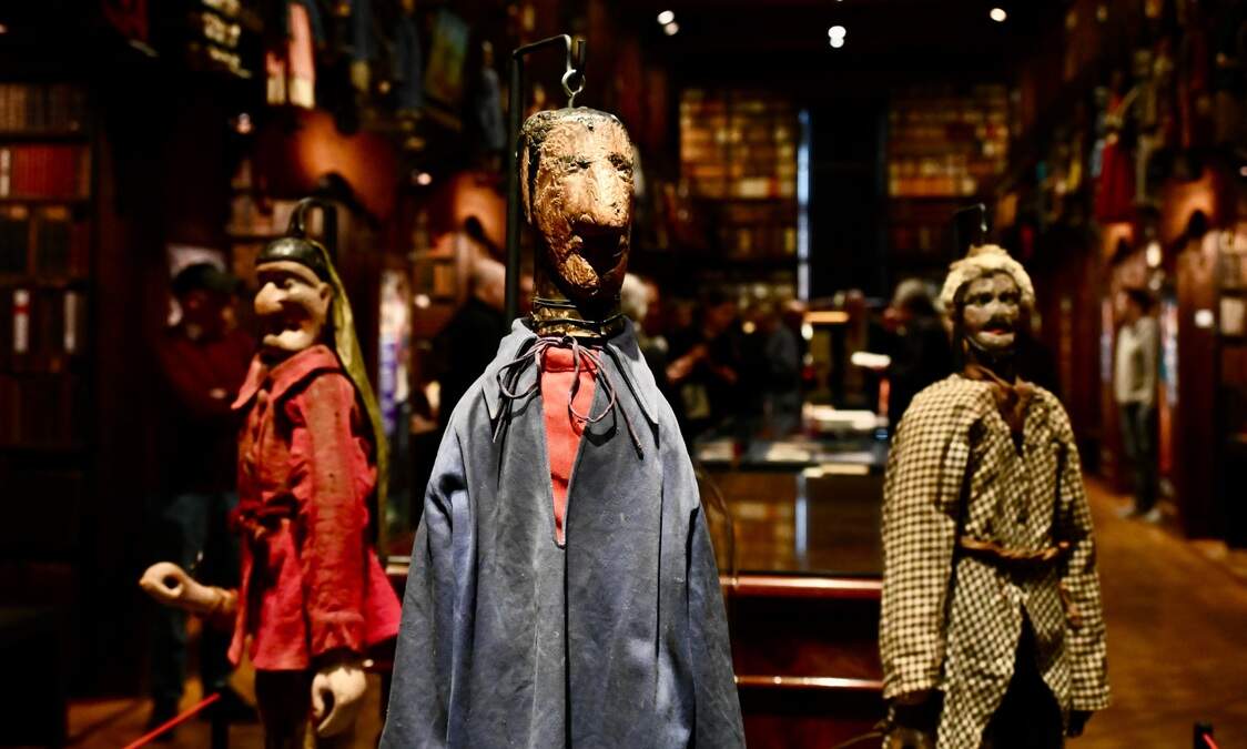 Antwerpse poesjenellen in ere hersteld met expo in Nottebohmzaal: “Nu ...