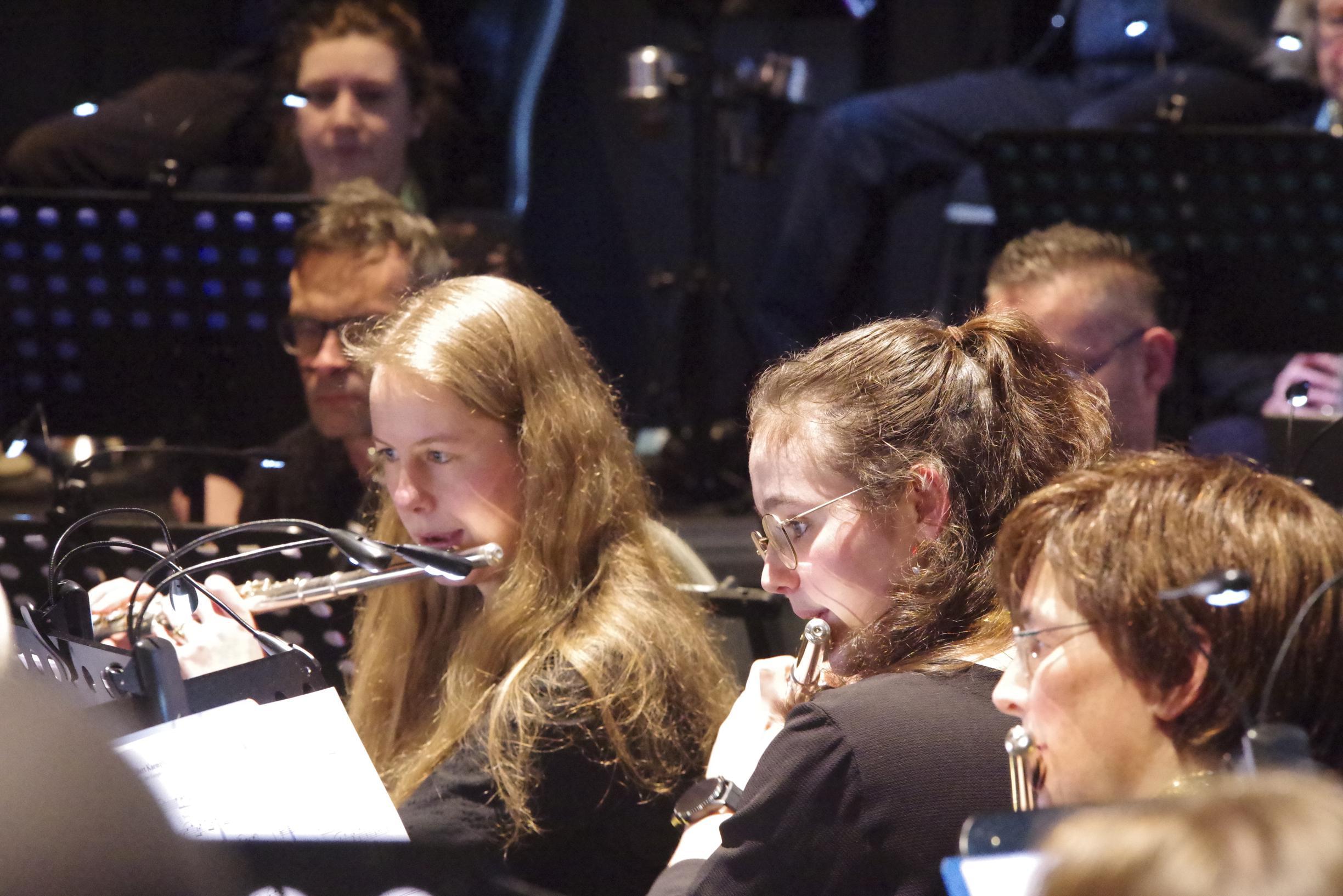 Takjes Worden Boomen vult Werf44 met tijdloze melodieën: van Bert ...
